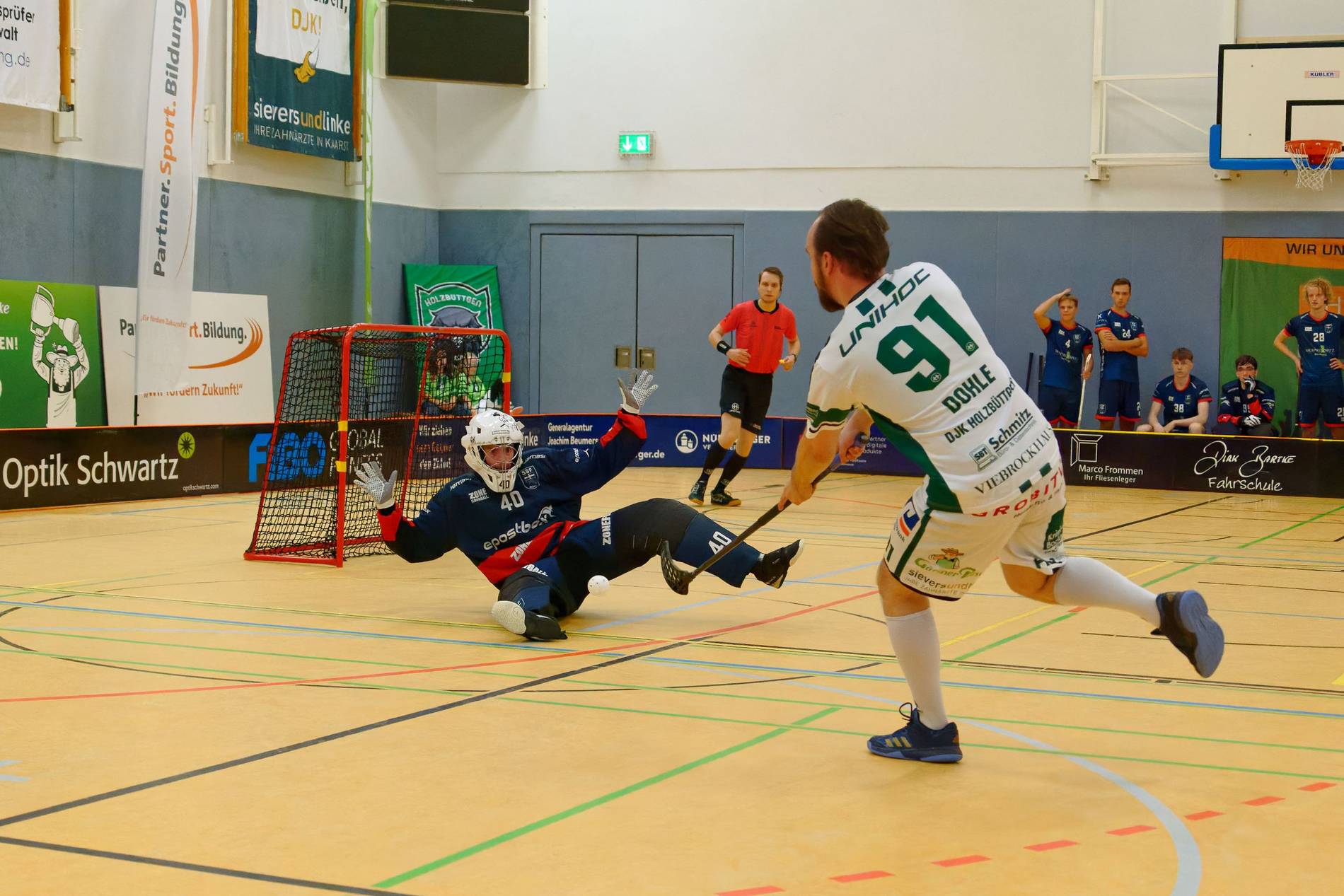 Erfolgreiche Kaarster Floorballer