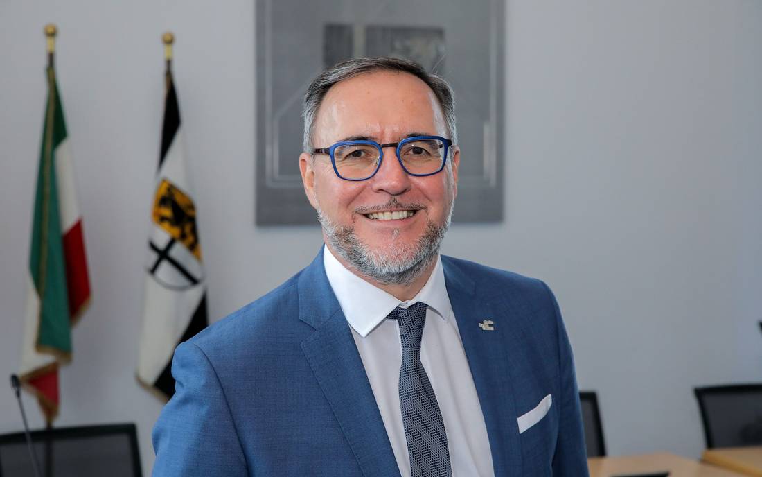 Beim Schülerwettbewerb „Jugend gründet“ starten fünf AEG-Schüler als ...